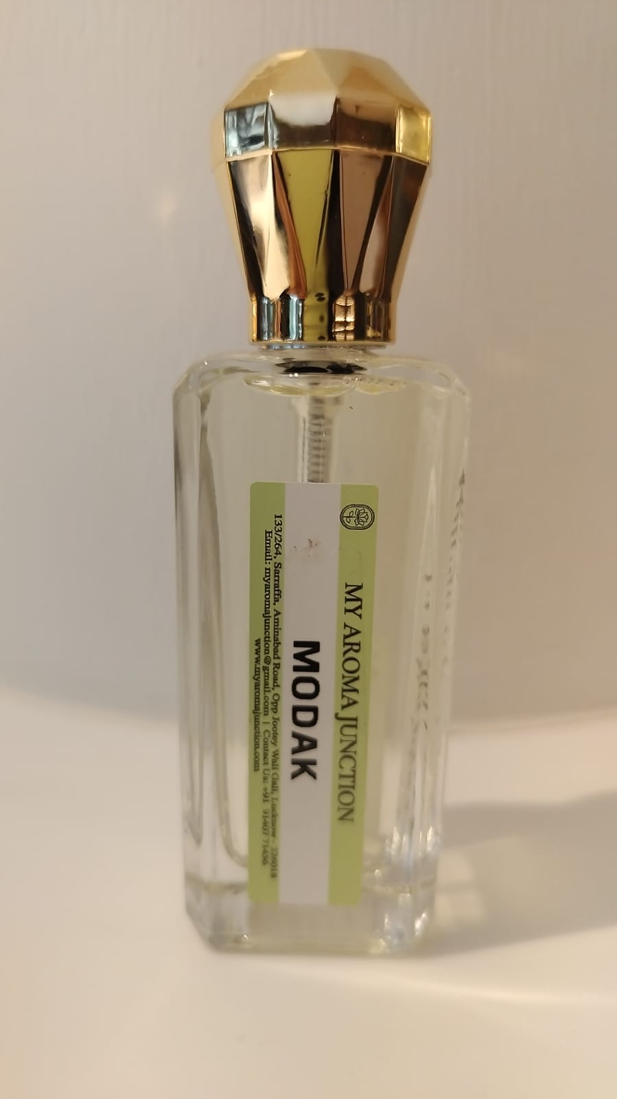 Modak Perfume – A Warm Musk & Cedar Fragrance for Men & Women | MY ARO ...
